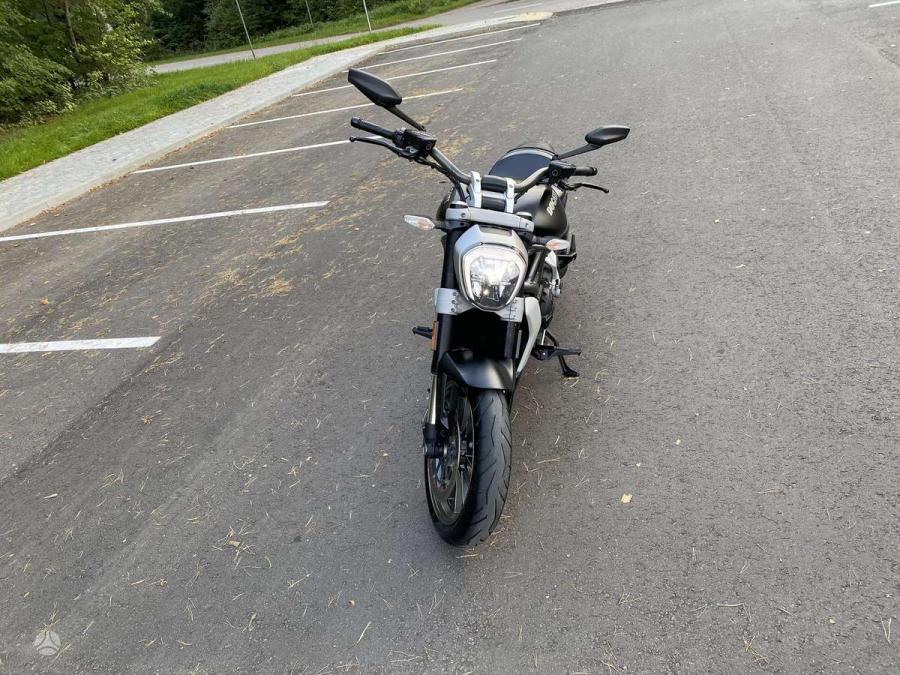 Ducati Diavel 2016 in Druskininkai, with an engine capacity of 0.00 L and mileage of 7 thousand km for 12900 €, photo 8 on AUTOMOTO.COM.LV