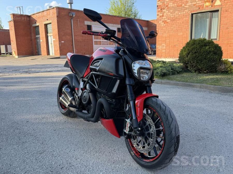 Ducati Diavel 2020 in Riga, with an engine capacity of 1.20 L and mileage of 0 thousand km for 11800 €, photo 5 on AUTOMOTO.COM.LV