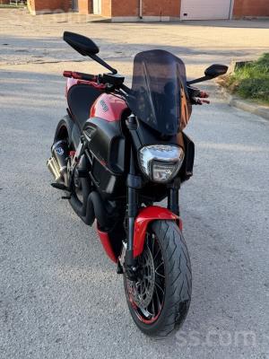 Ducati Diavel 2020 Rīga, ar dzinēja tilpumu 1.20 L un nobraukumu 0 tūkst. km par 12000 €, foto 6 vietnē AUTOMOTO.COM.LV