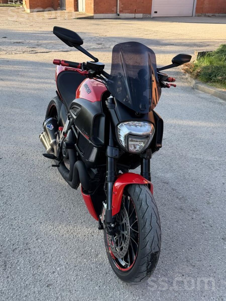 Ducati Diavel 2020 Rīga, ar dzinēja tilpumu 1.20 L un nobraukumu 0 tūkst. km par 12000 €, foto 6 vietnē AUTOMOTO.COM.LV