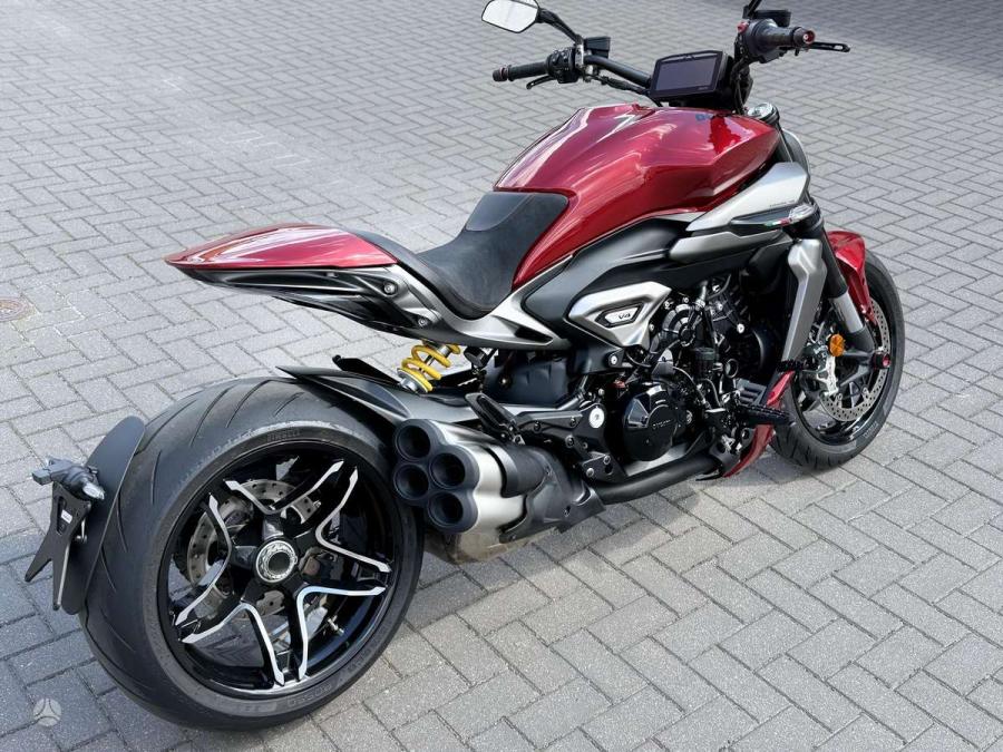 Ducati Diavel 2025 in Vilnius, with an engine capacity of 1.16 L and mileage of 2 thousand km for 22990 €, photo 1 on AUTOMOTO.COM.LV