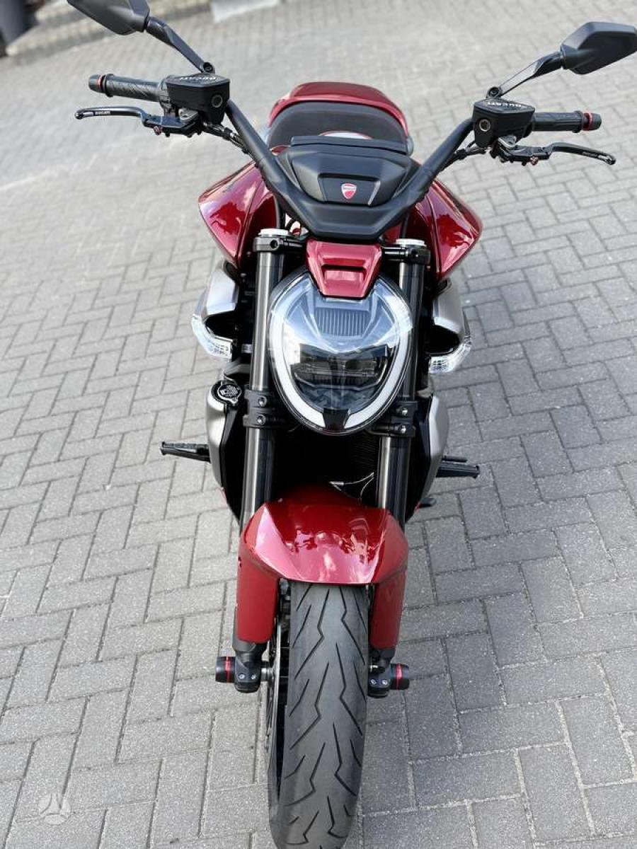 Ducati Diavel 2025 in Vilnius, with an engine capacity of 1.16 L and mileage of 2 thousand km for 22990 €, photo 10 on AUTOMOTO.COM.LV