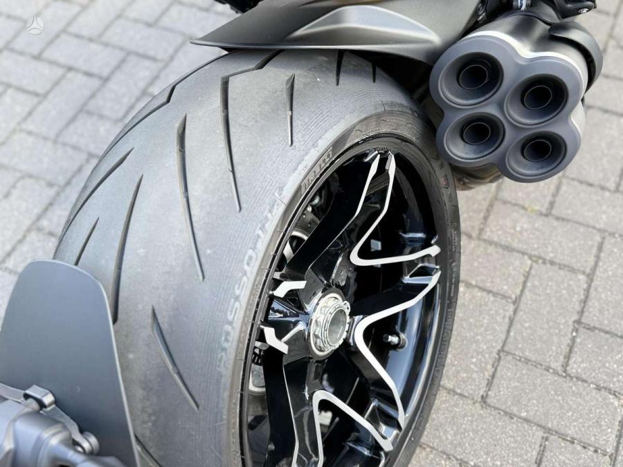 Ducati Diavel 2025 in Vilnius, with an engine capacity of 1.16 L and mileage of 2 thousand km for 22990 €, photo 15 on AUTOMOTO.COM.LV