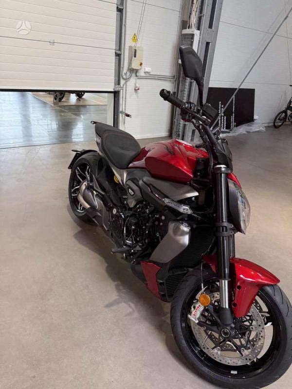 Ducati Diavel 2025 Klaipėda, ar dzinēja tilpumu 1.16 L un nobraukumu 3 tūkst. km par 23000 €, foto 1 vietnē AUTOMOTO.COM.LV