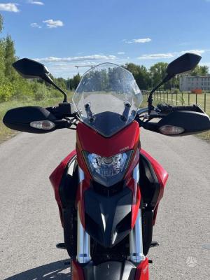Ducati Hypermotard 2015 in Siauliai, with an engine capacity of 0.80 L and mileage of 25 thousand km for 4300 €, photo 6 on AUTOMOTO.COM.LV