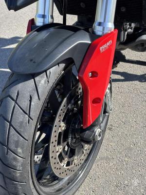 Ducati Hypermotard 2015 in Siauliai, with an engine capacity of 0.80 L and mileage of 25 thousand km for 4300 €, photo 7 on AUTOMOTO.COM.LV