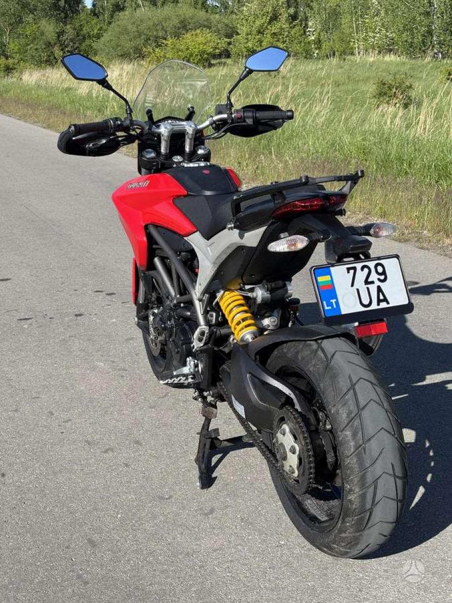 Ducati Hypermotard 2015 in Siauliai, with an engine capacity of 0.80 L and mileage of 25 thousand km for 4300 €, photo 10 on AUTOMOTO.COM.LV