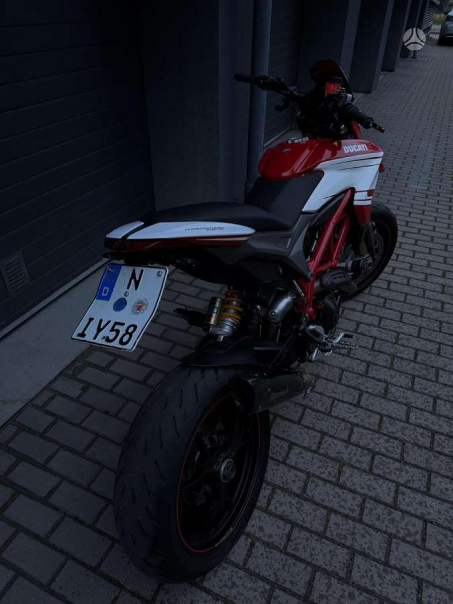 Ducati Hypermotard 2017 Viļņa, ar dzinēja tilpumu 0.94 L un nobraukumu 29 tūkst. km par 6300 €, foto 4 vietnē AUTOMOTO.COM.LV