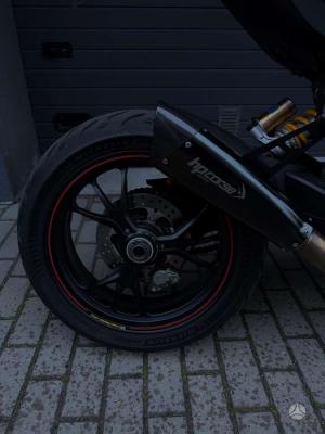 Ducati Hypermotard 2017 Viļņa, ar dzinēja tilpumu 0.94 L un nobraukumu 29 tūkst. km par 6300 €, foto 5 vietnē AUTOMOTO.COM.LV