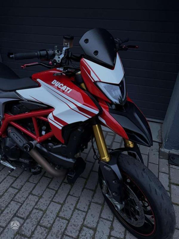 Ducati Hypermotard 2017 Viļņa vietnē Ducati Hypermotard 2017 Viļņa, ar dzinēja tilpumu 0.94 L un nobraukumu 29 tūkst. km par 6300 €, foto 8 vietnē AUTOMOTO.COM.LV