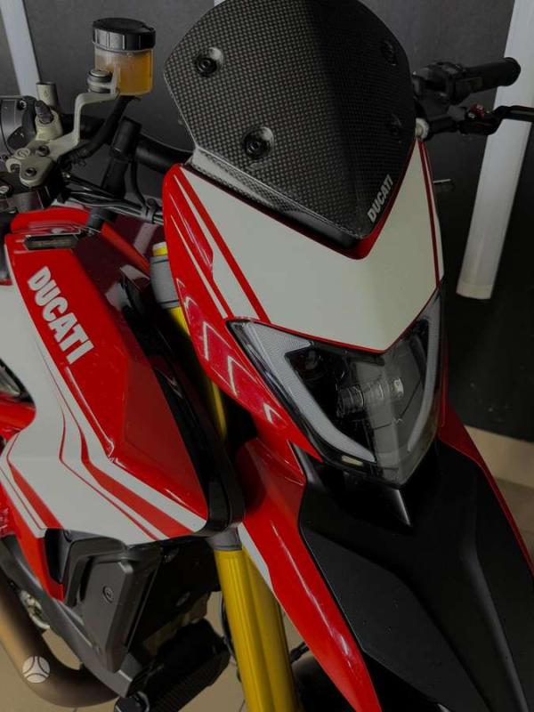 Ducati Hypermotard 2017 Viļņa vietnē Ducati Hypermotard 2017 Viļņa, ar dzinēja tilpumu 0.94 L un nobraukumu 29 tūkst. km par 6300 €, foto 9 vietnē AUTOMOTO.COM.LV
