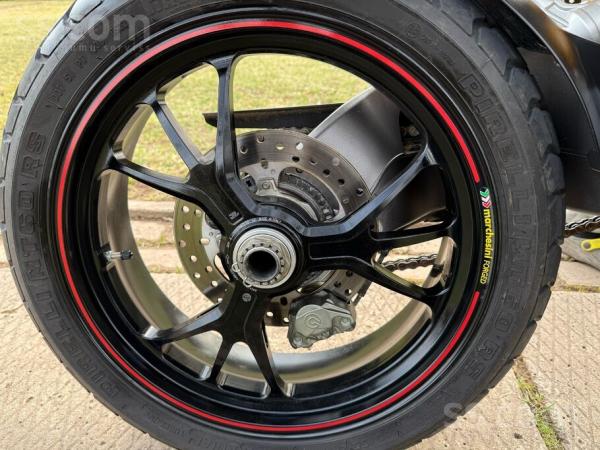 Ducati Hypermotard 2020 Jēkabpils, ar dzinēja tilpumu 0.95 L un nobraukumu 0 tūkst. km par 9000 €, foto 5 vietnē AUTOMOTO.COM.LV