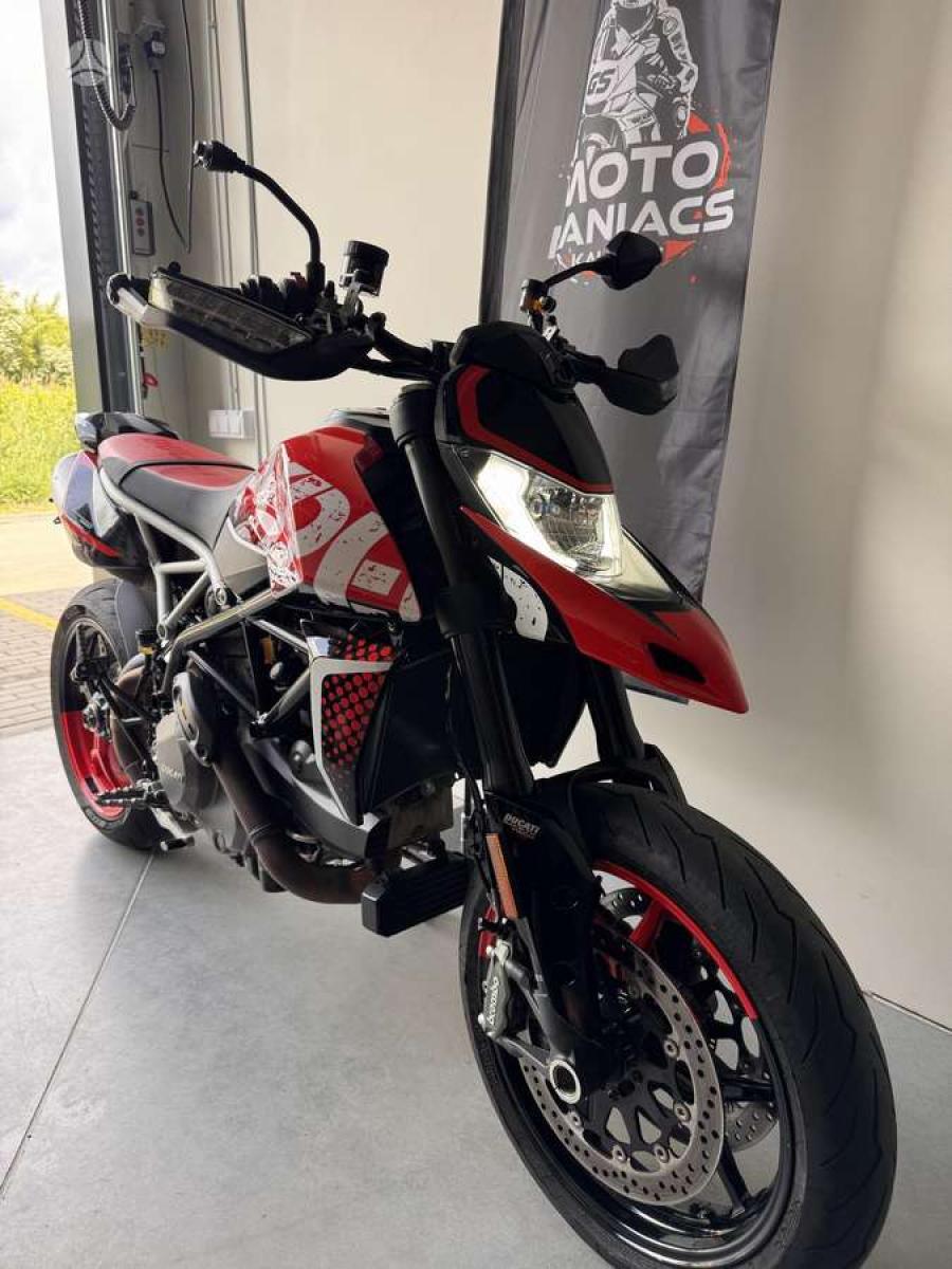 Ducati Hypermotard 2020 in Kaunas, with an engine capacity of 0.94 L and mileage of 11 thousand km for 6590 €, photo 4 on AUTOMOTO.COM.LV