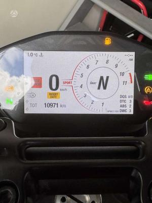 Ducati Hypermotard 2020 in Kaunas, with an engine capacity of 0.94 L and mileage of 11 thousand km for 6590 €, photo 8 on AUTOMOTO.COM.LV