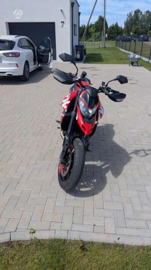 Ducati Hypermotard 2022 in Kaisiadorys, with an engine capacity of 0.95 L and mileage of 21 thousand km for 7900 €, photo 3 on AUTOMOTO.COM.LV