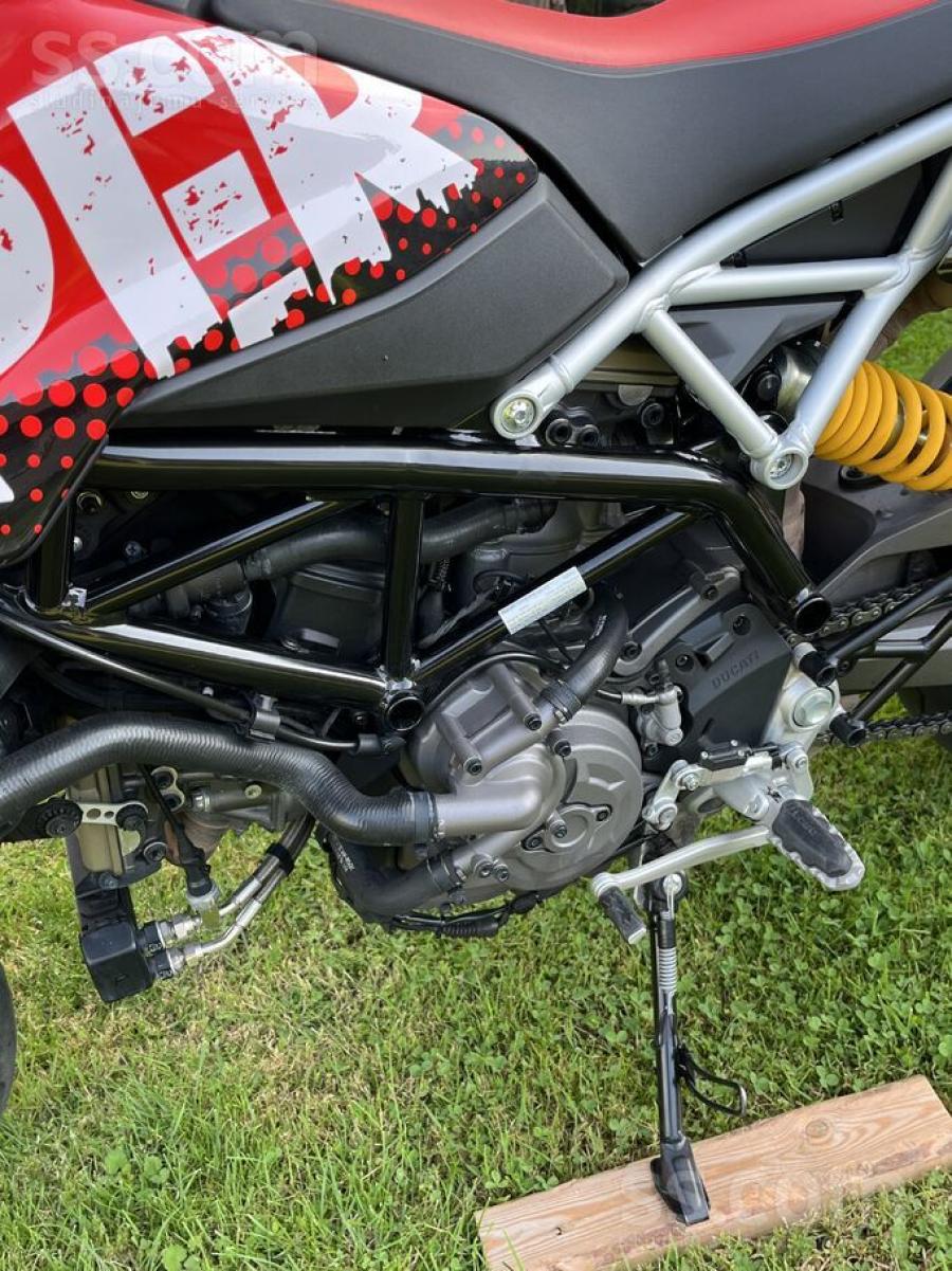 Ducati Hypermotard 2022 Ventspils, ar dzinēja tilpumu 0.95 L un nobraukumu 0 tūkst. km par 9600 €, foto 7 vietnē AUTOMOTO.COM.LV