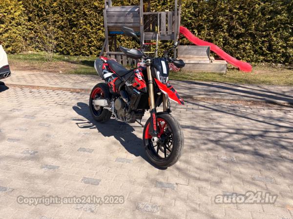 Ducati Hypermotard 2025 in Tartu, with an engine capacity of 0.66 L and mileage of 457 thousand km for 9900 €, photo 2 on AUTOMOTO.COM.LV