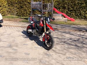 Ducati Hypermotard 2025 Tartu, ar dzinēja tilpumu 0.66 L un nobraukumu 457 tūkst. km par 9900 €, foto 3 vietnē AUTOMOTO.COM.LV