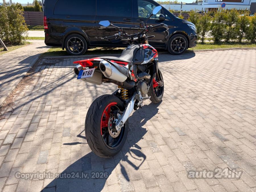 Ducati Hypermotard 2025 Tartu, ar dzinēja tilpumu 0.66 L un nobraukumu 457 tūkst. km par 9900 €, foto 4 vietnē AUTOMOTO.COM.LV