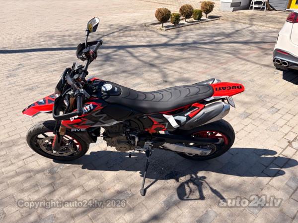 Ducati Hypermotard 2025 in Tartu, with an engine capacity of 0.66 L and mileage of 457 thousand km for 9900 €, photo 4 on AUTOMOTO.COM.LV