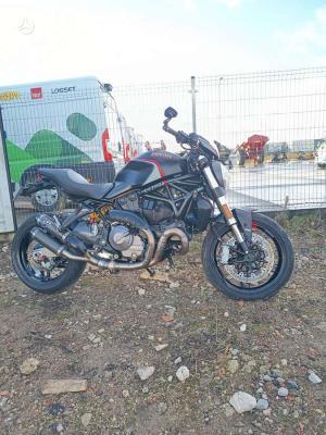 Melns Ducati Monster 2021 Kauņa, ar dzinēja tilpumu 0.82 L un nobraukumu 20 tūkst. km par 4899 €, foto 2 vietnē AUTOMOTO.COM.LV