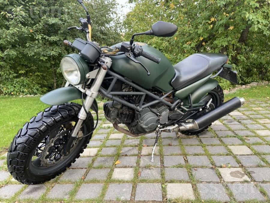 Ducati Monster 2000 in Tukums, with an engine capacity of 0.60 L and mileage of 0 thousand km for 2200 €, photo 4 on AUTOMOTO.COM.LV