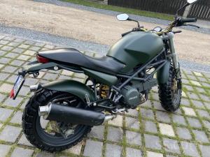 Ducati Monster 2000 in Tukums, with an engine capacity of 0.60 L and mileage of 0 thousand km for 2200 €, photo 5 on AUTOMOTO.COM.LV