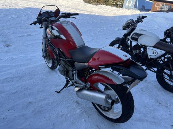 Ducati Monster 2001 Kelmė, ar dzinēja tilpumu 0.60 L un nobraukumu 0 tūkst. km par 715 €, foto 4 vietnē AUTOMOTO.COM.LV