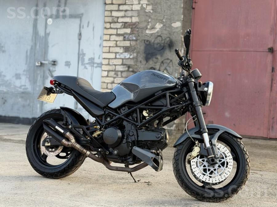 Ducati Monster 2005 in Riga, with an engine capacity of 0.62 L and mileage of 0 thousand km for 2800 €, photo 6 on AUTOMOTO.COM.LV