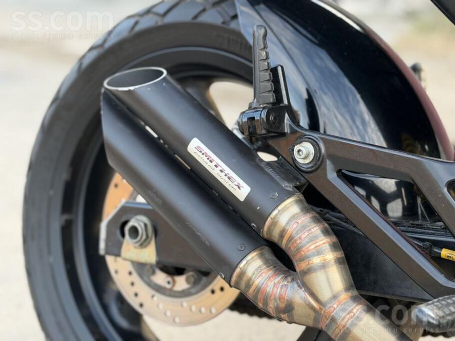 Ducati Monster 2005 in Riga, with an engine capacity of 0.62 L and mileage of 0 thousand km for 2800 €, photo 8 on AUTOMOTO.COM.LV