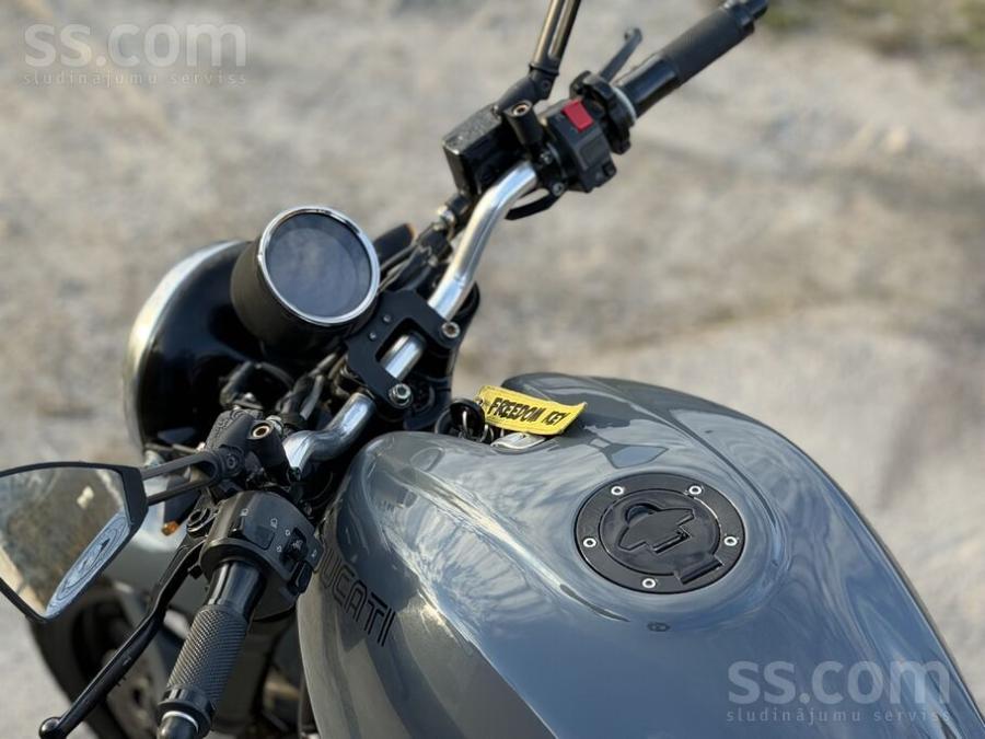 Ducati Monster 2005 in Riga, with an engine capacity of 0.62 L and mileage of 0 thousand km for 2800 €, photo 11 on AUTOMOTO.COM.LV