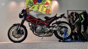 Ducati Monster 2007 in Siauliai, with an engine capacity of 0.80 L and mileage of 5 thousand km for 3550 €, photo 2 on AUTOMOTO.COM.LV