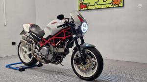 Ducati Monster 2007 in Siauliai, with an engine capacity of 0.80 L and mileage of 5 thousand km for 3550 €, photo 3 on AUTOMOTO.COM.LV