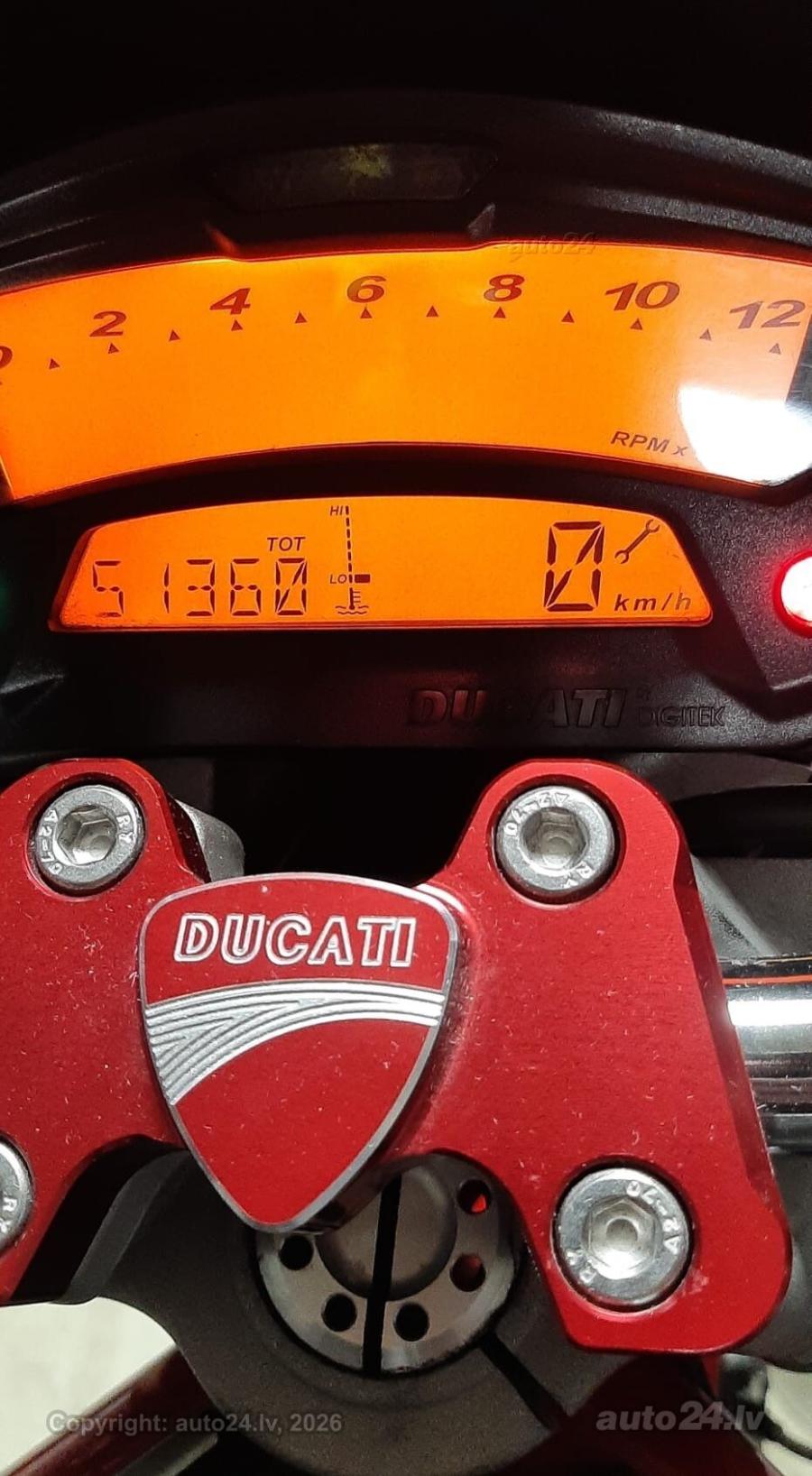 Ducati Monster 2008 Rakvere, ar dzinēja tilpumu 0.70 L un nobraukumu 51 tūkst. km par 4490 €, foto 2 vietnē AUTOMOTO.COM.LV