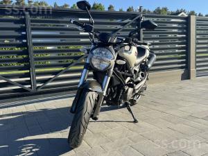 Ducati Monster 2010 in Riga, with an engine capacity of 0.70 L and mileage of 0 thousand km for 4900 €, photo 3 on AUTOMOTO.COM.LV