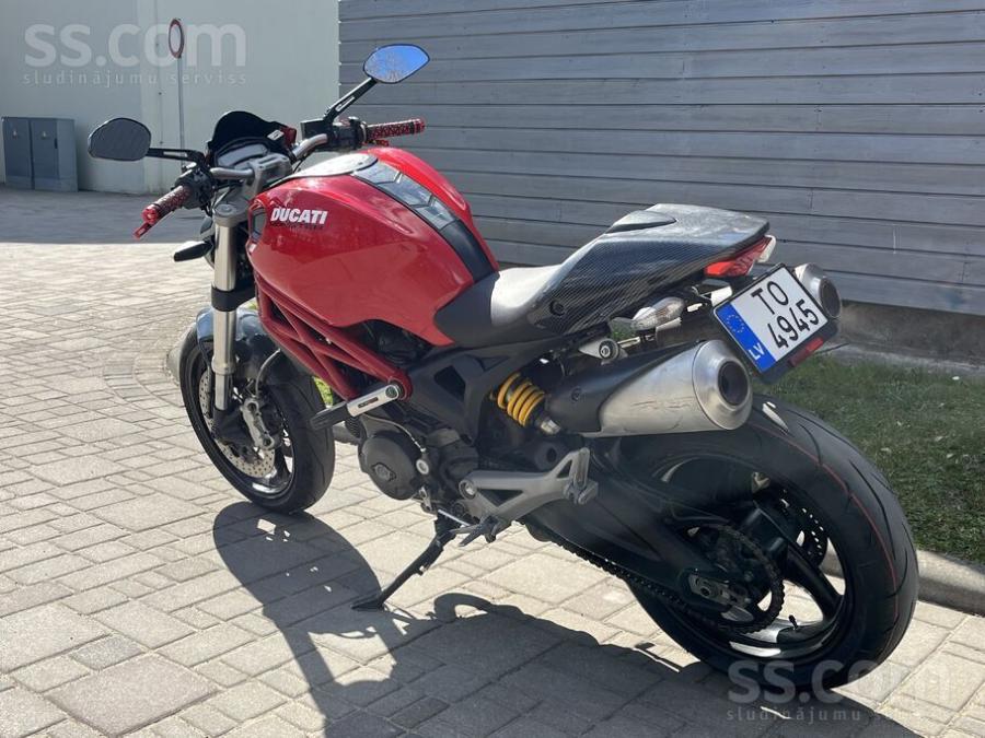Ducati Monster 2014 in Dobele, with an engine capacity of 0.70 L and mileage of 0 thousand km for 3900 €, photo 5 on AUTOMOTO.COM.LV