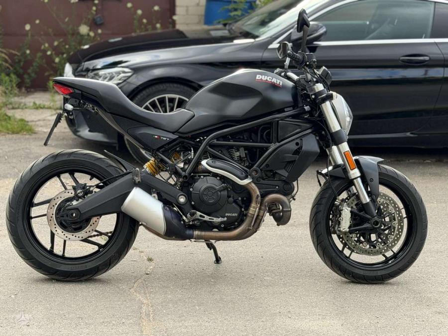 Ducati Monster 2017 Šauļi, ar dzinēja tilpumu 0.80 L un nobraukumu 31 tūkst. km par 4350 €, foto 6 vietnē AUTOMOTO.COM.LV