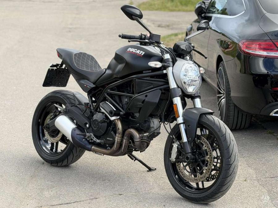 Ducati Monster 2017 Šauļi, ar dzinēja tilpumu 0.80 L un nobraukumu 31 tūkst. km par 4350 €, foto 10 vietnē AUTOMOTO.COM.LV
