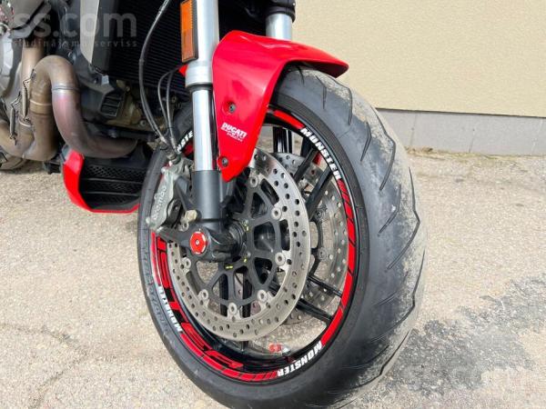 Ducati Monster 2017 in Riga, with an engine capacity of 1.20 L and mileage of 0 thousand km for 8300 €, photo 6 on AUTOMOTO.COM.LV