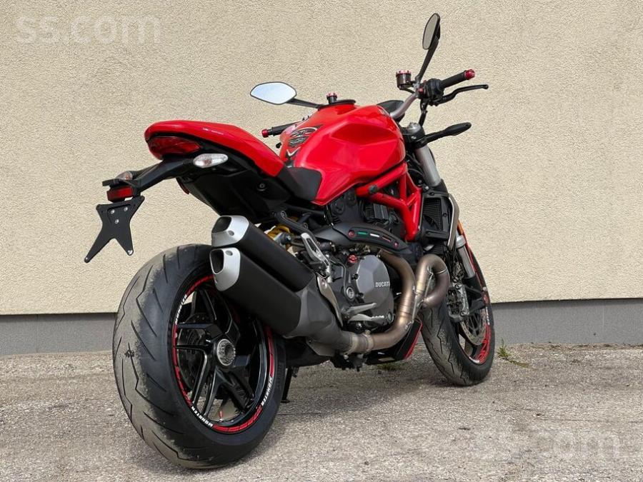 Ducati Monster 2017 in Riga, with an engine capacity of 1.20 L and mileage of 0 thousand km for 8300 €, photo 10 on AUTOMOTO.COM.LV