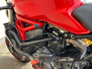 Ducati Monster 2017 in Riga, with an engine capacity of 1.20 L and mileage of 0 thousand km for 8300 €, photo 11 on AUTOMOTO.COM.LV