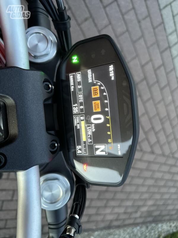 Ducati Monster 2019 Jonava, ar dzinēja tilpumu 0.82 L un nobraukumu 6 tūkst. km par 6999 €, foto 7 vietnē AUTOMOTO.COM.LV