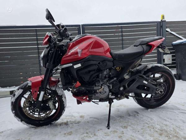 Ducati Monster 2021 in Vilnius, with an engine capacity of 0.94 L and mileage of 1 thousand km for 4950 €, photo 5 on AUTOMOTO.COM.LV