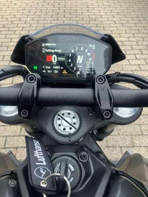 Ducati Monster 2021 Jurbarkas, ar dzinēja tilpumu 0.94 L un nobraukumu 15 tūkst. km par 7500 €, foto 9 vietnē AUTOMOTO.COM.LV