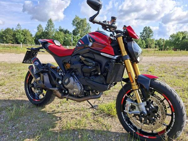 Ducati Monster 2023 in Ukmerge, with an engine capacity of 0.94 L and mileage of 20 thousand km for 9500 €, photo 2 on AUTOMOTO.COM.LV