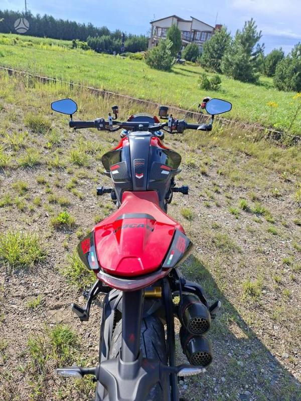 Ducati Monster 2023 in Ukmerge, with an engine capacity of 0.94 L and mileage of 20 thousand km for 9500 €, photo 5 on AUTOMOTO.COM.LV