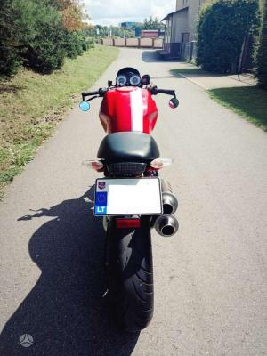 Red Ducati Monster 2009 in Kaunas, with an engine capacity of 0.99 L and mileage of 29 thousand km for 3250 €, photo 11 on AUTOMOTO.COM.LV