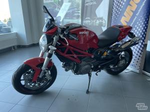 Red Ducati Monster 2010 in Vilnius, with an engine capacity of 0.80 L and mileage of 17 thousand km for 3600 €, photo 5 on AUTOMOTO.COM.LV