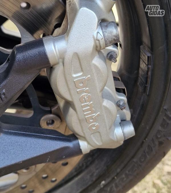 Sarkans Ducati Monster 2013 Viļņa, ar dzinēja tilpumu 0.80 L un nobraukumu 0 tūkst. km par 4700 €, foto 11 vietnē AUTOMOTO.COM.LV