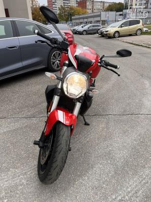 Sarkans Ducati Monster 2017 Viļņa, ar dzinēja tilpumu 0.82 L un nobraukumu 26 tūkst. km par 5500 €, foto 6 vietnē AUTOMOTO.COM.LV
